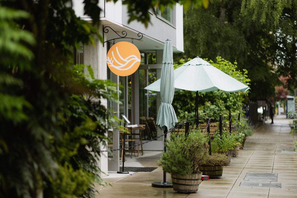 Seattle Restaurant Photography | Finch and Pine